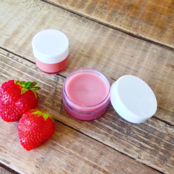All Natural Lip Balm Recipe Make A Lip Balm At Home Thatsweett
